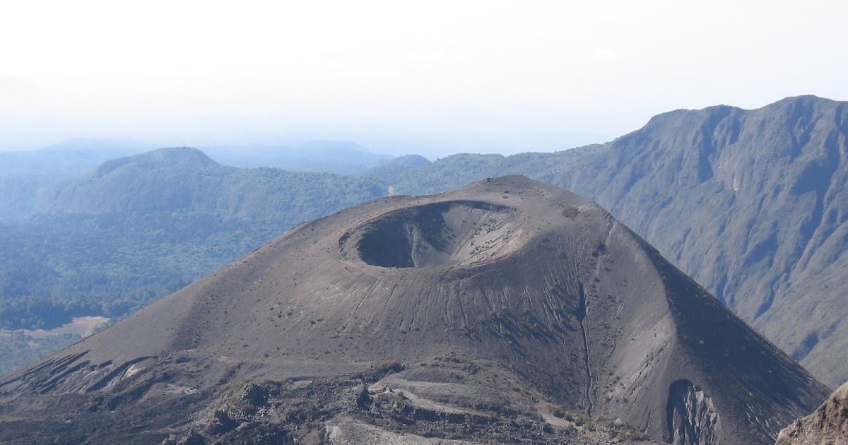 Mount Meru (Route Description)- Africa Natural Tours ...