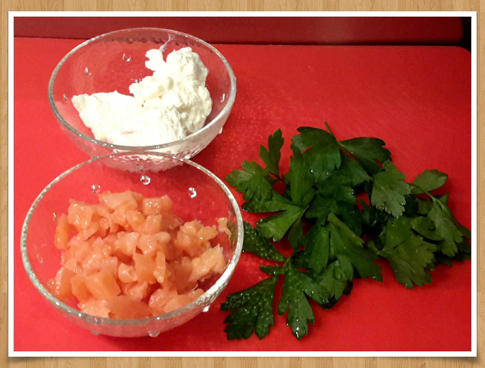 Fiocchi di Light: Tartare di Salmone con Crema di Ricotta aromatizzata ...