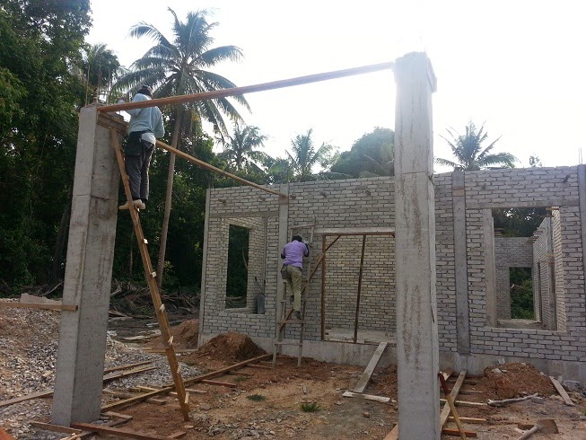 PENGALAMAN BINA RUMAH SENDIRI: 7. Kerangka Konkrit Beam Atas