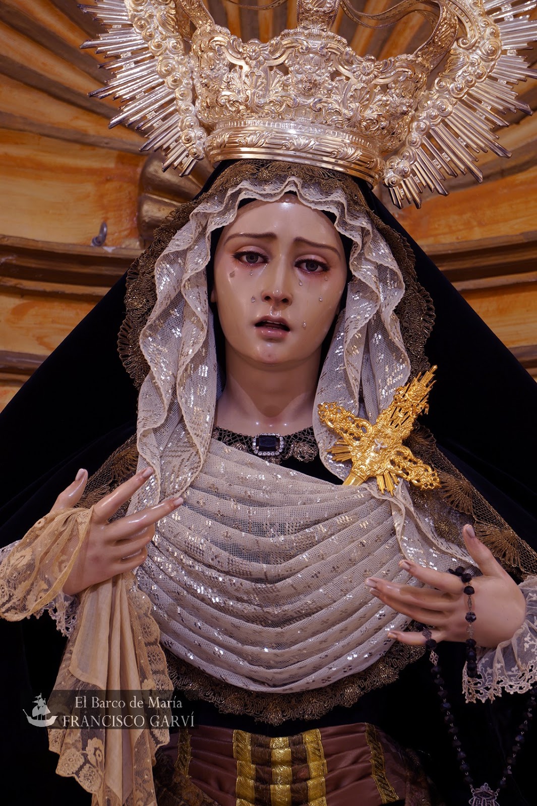 El Barco de María: MARÍA STMA. DEL MAYOR DOLOR, GRANADA - LUTO 2017