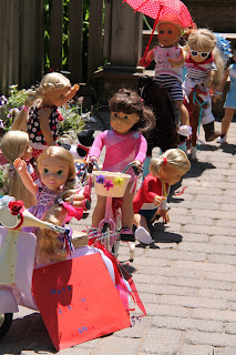 American Girl Doll Play: Celebrating the 4th With a Doll Parade