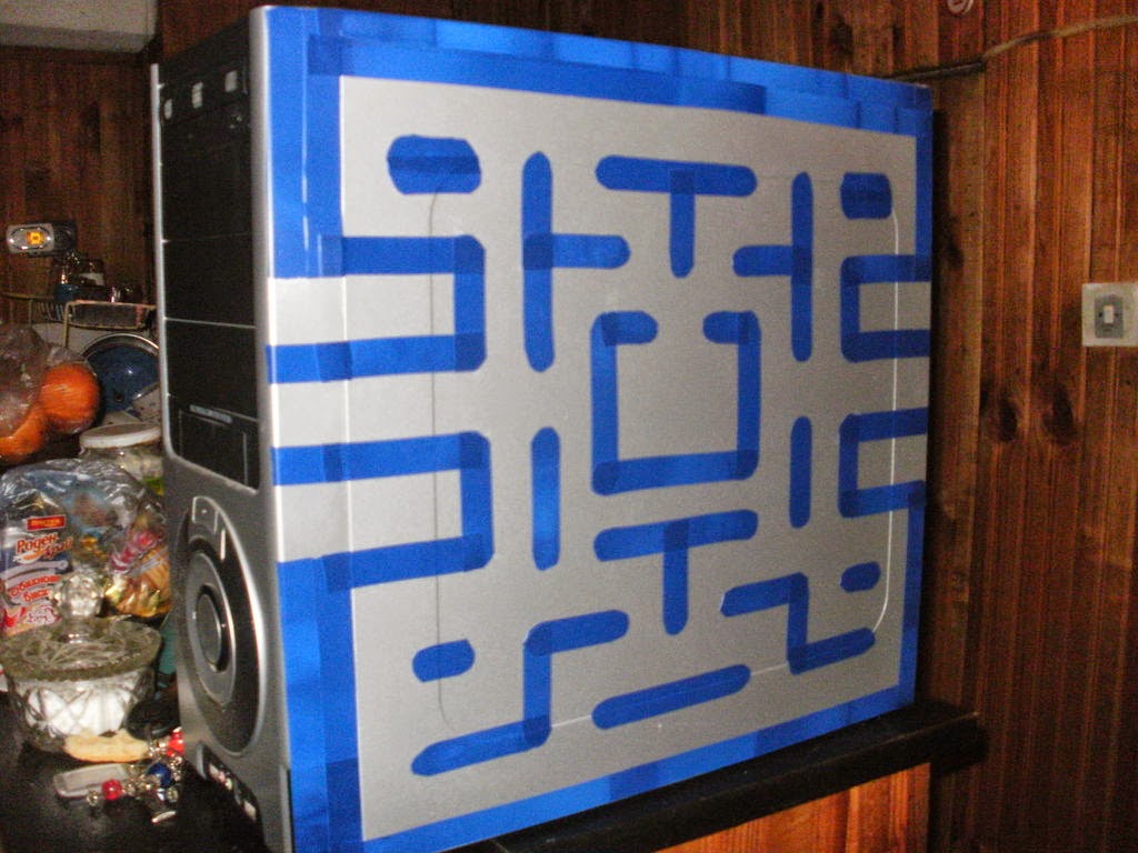 Casing PC Pac Man dengan Selotip - Ide Plus