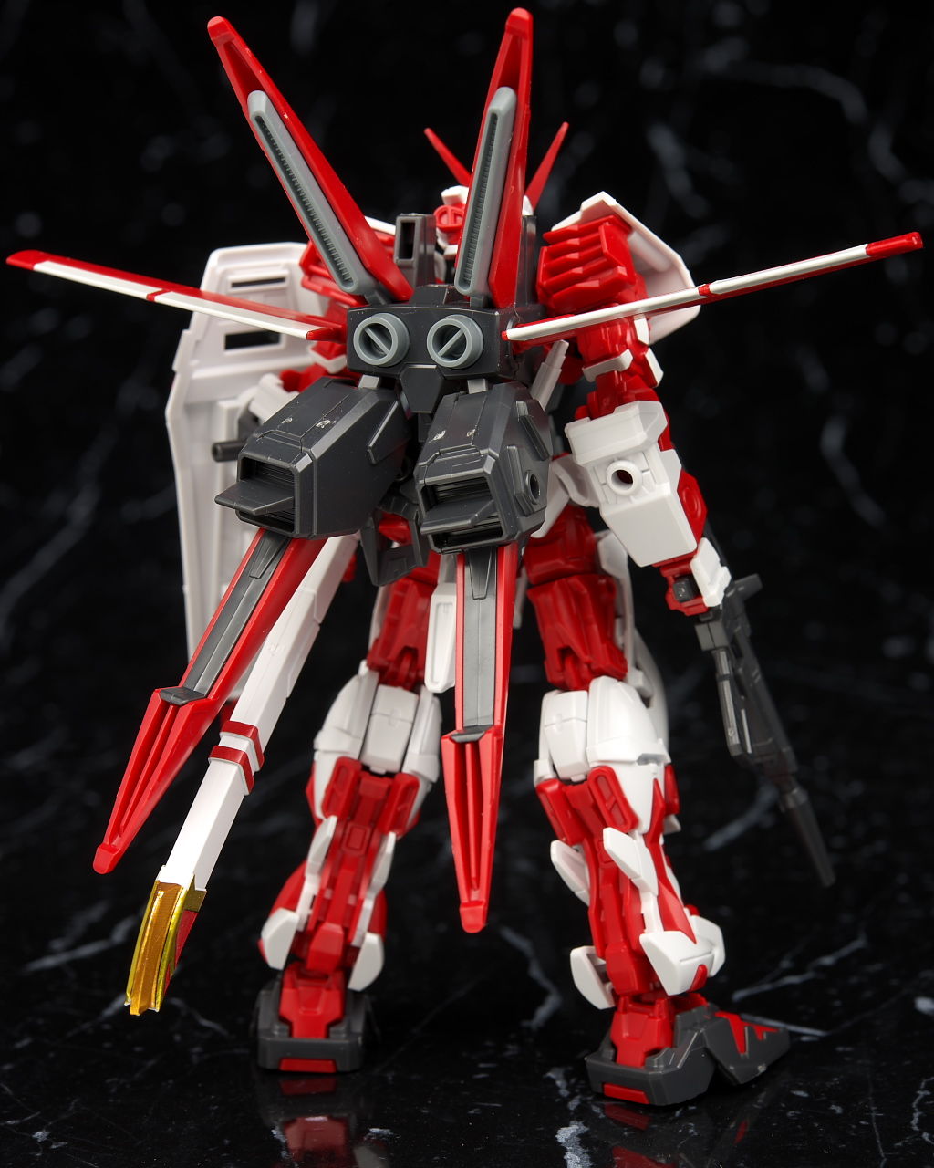 GUNDAM GUY: HG 1/144 Gundam Astray Red Frame [Flight Unit] - Review by ...