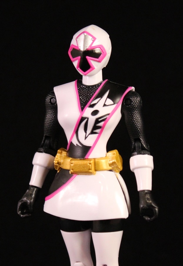 She's Fantastic: The Ladies of POWER RANGERS: NINJA STEEL!