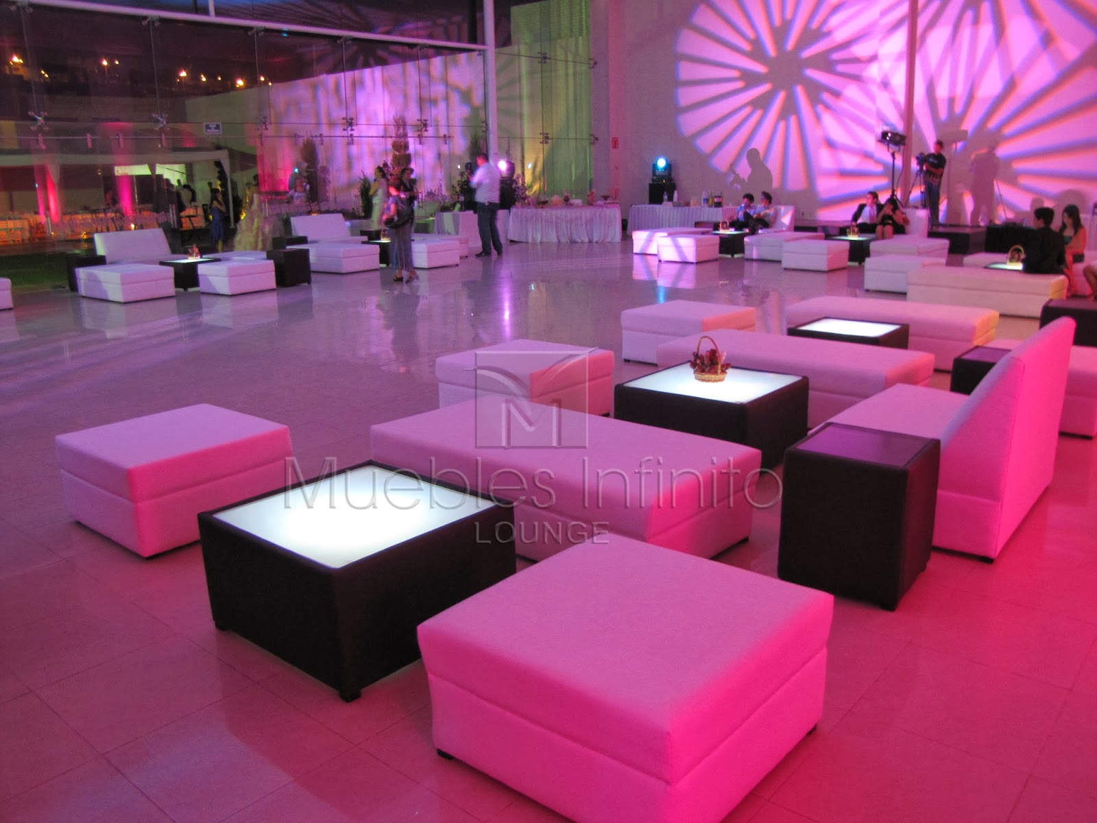 Infinito Lounge: Salas Lounge