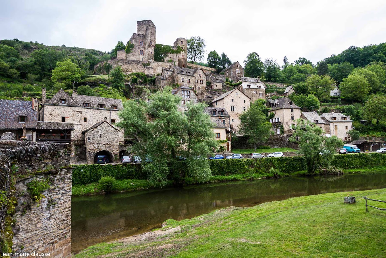 Découvrir la France en photos: 9 - BELCASTEL. (Aveyron - 12)