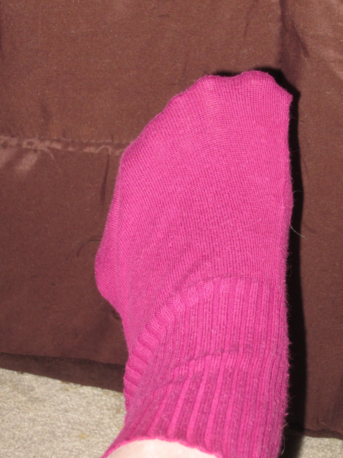 Amateur Domestic: Refashion: Keeping the Toesies Cozy
