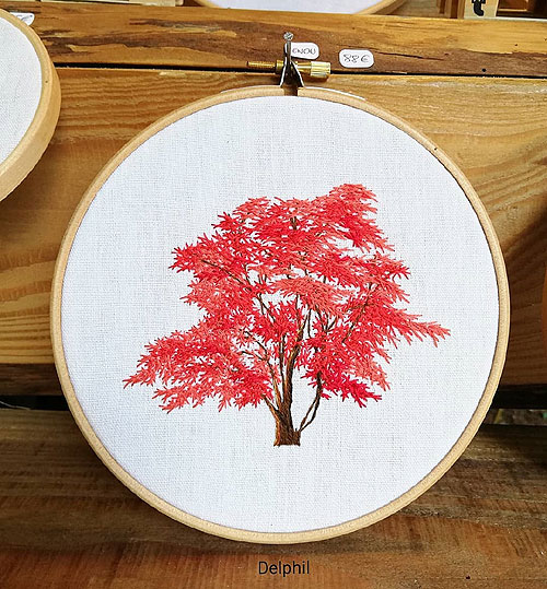 My Owl Barn: Detailed Embroidered Pieces By 22 Years Old French Artist