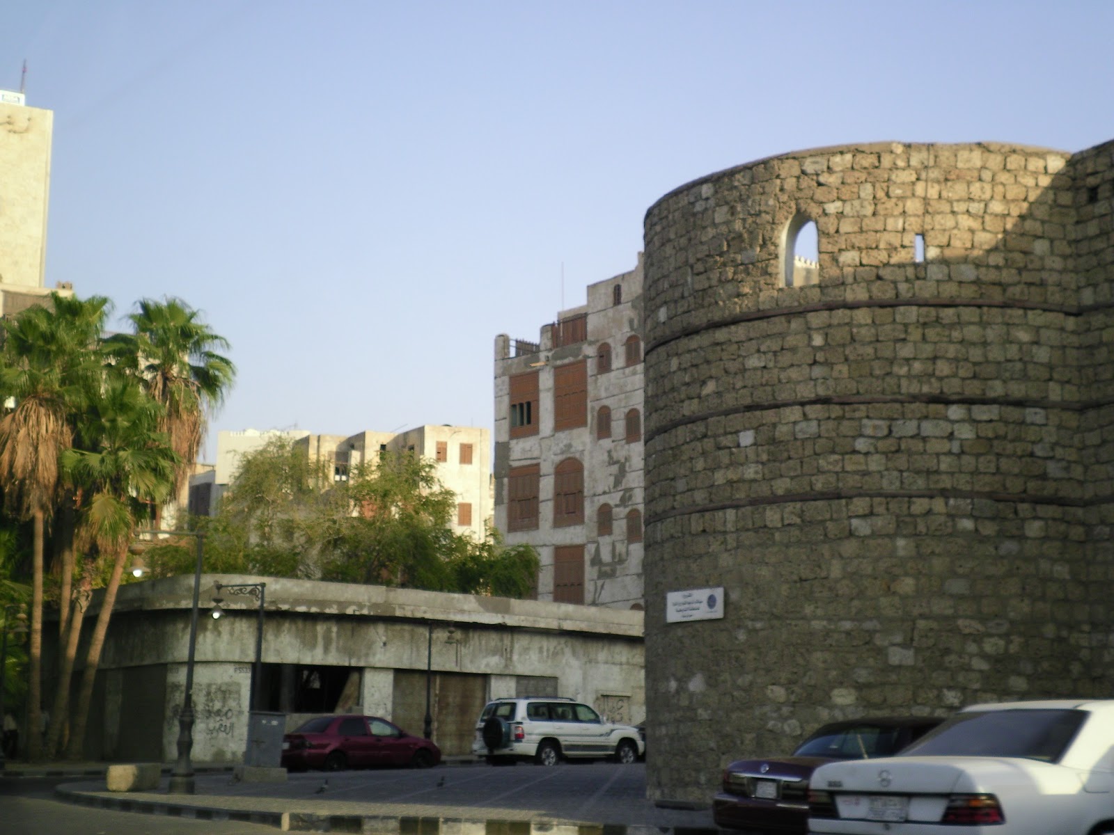 Pink Jeddah Sunset: Off to Al-Balad, the Historic Old Jeddah