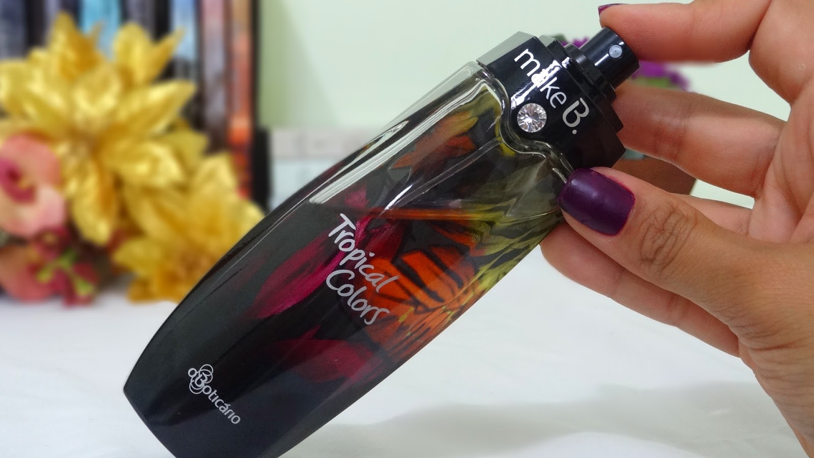 Aline Freire: RESENHA: PERFUME MAKE B TROPICAL COLORS