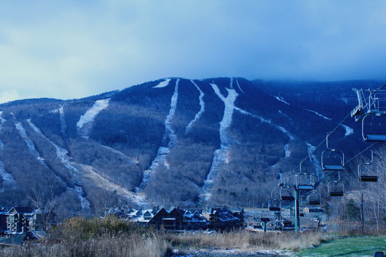 Stowe Mountain Resort: We have Snow