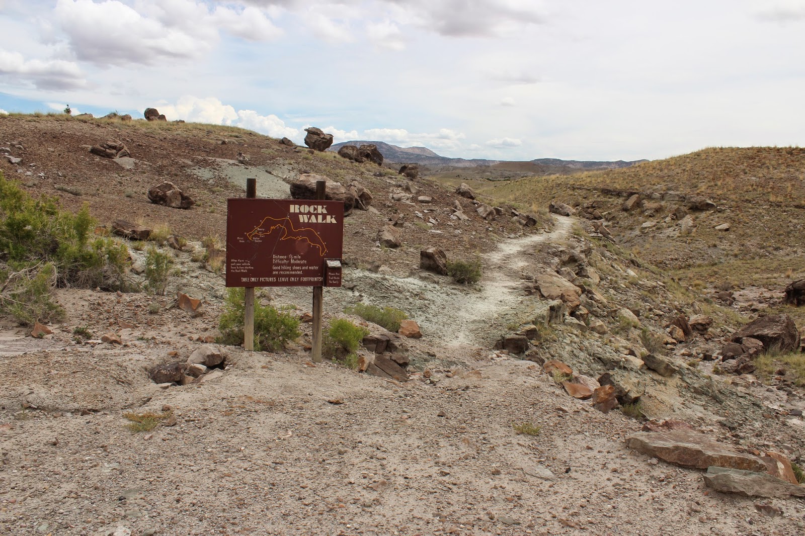 gjhikes.com: Rock Walk