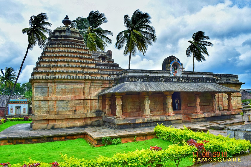 Team G Square: Sri Bhuvaraha Narasimha Temple, Halasi - Temples of ...
