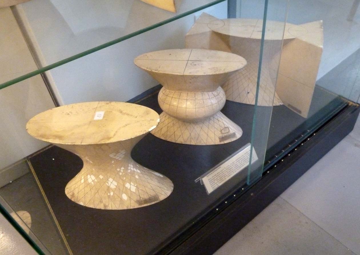 hyperbolic crochet: Mathematicians in Paris - IV (mathematical models)