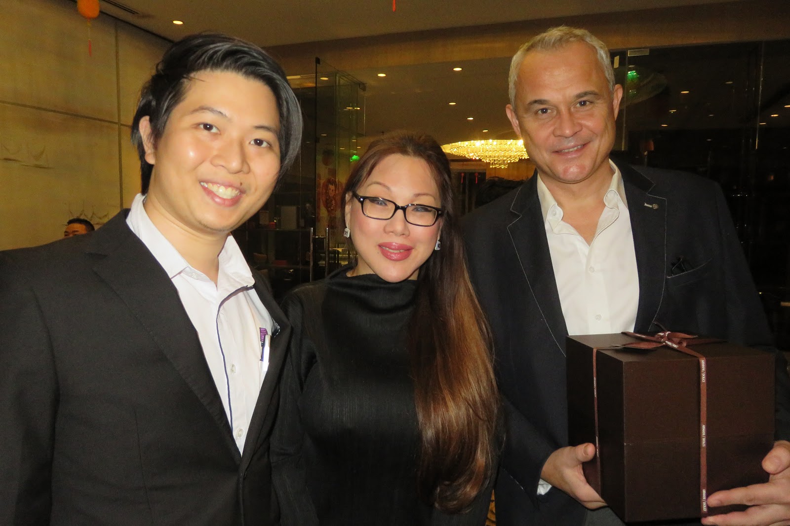 Kee Hua Chee Live!: DATUK SERI GARRY CHUA HOSTED LAVISH PARTY TO ...