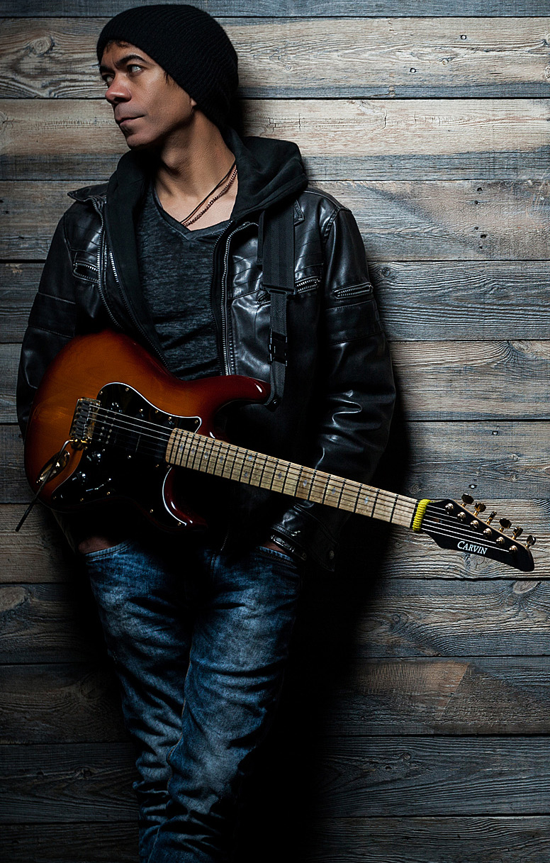 GUITAR TECH :||: Entrevista :: Greg Howe