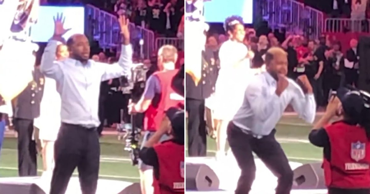 Deaf YouVideo: Super Bowl LIII Deaf National Anthem Signer