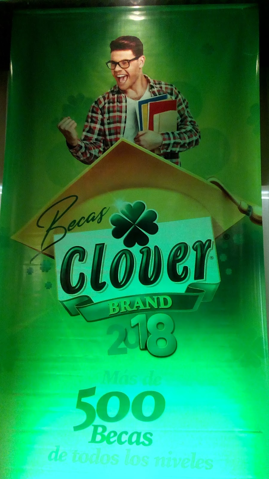 Clover Brand.. Lanza su Promocion ``Becas Clover Brand 2018``