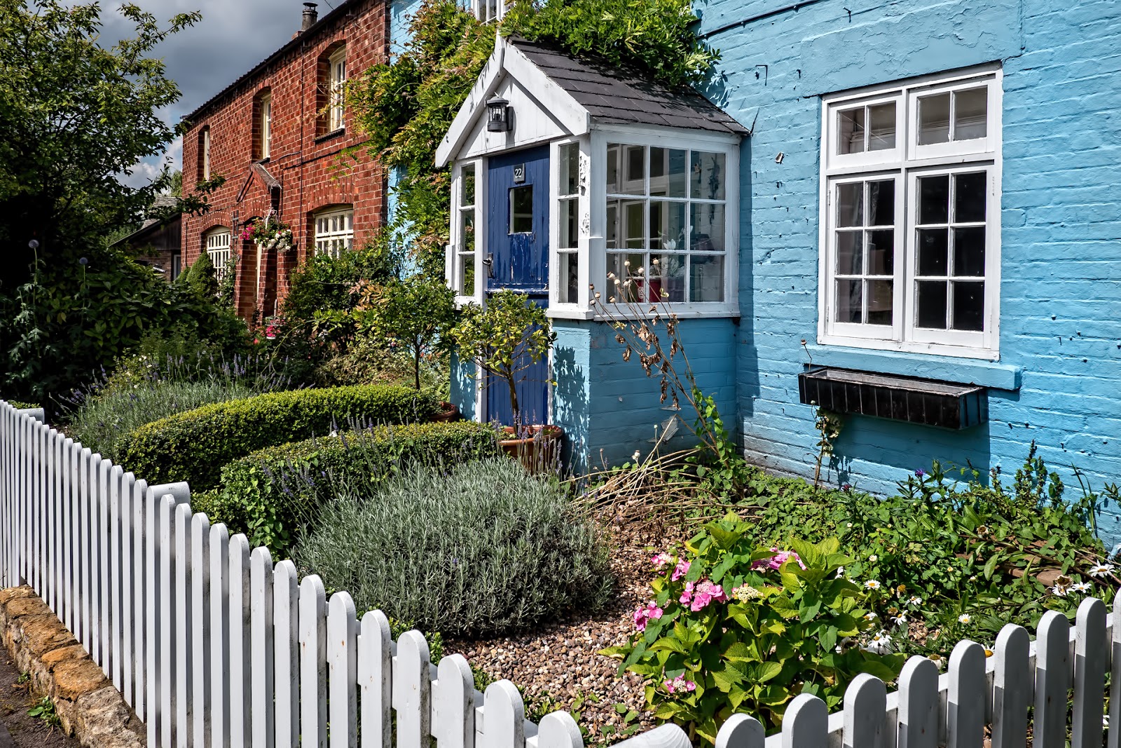 Lincolnshire Cam: Tealby village in Lincolnshire. (1 of 4)