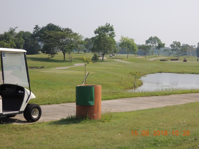 ber golof - golof: Samarahan Country Club