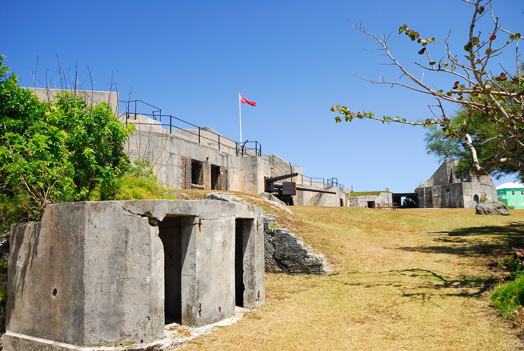 Bermuda defense force (pics) > General Discussion > AR15.COM