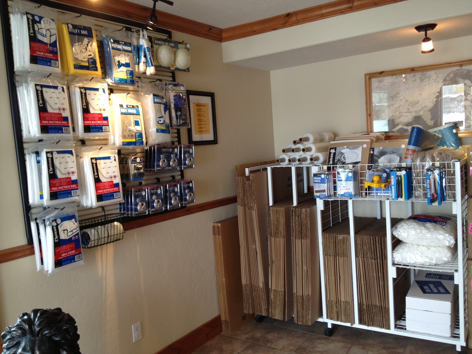 Lion's Den Storage: January 2017