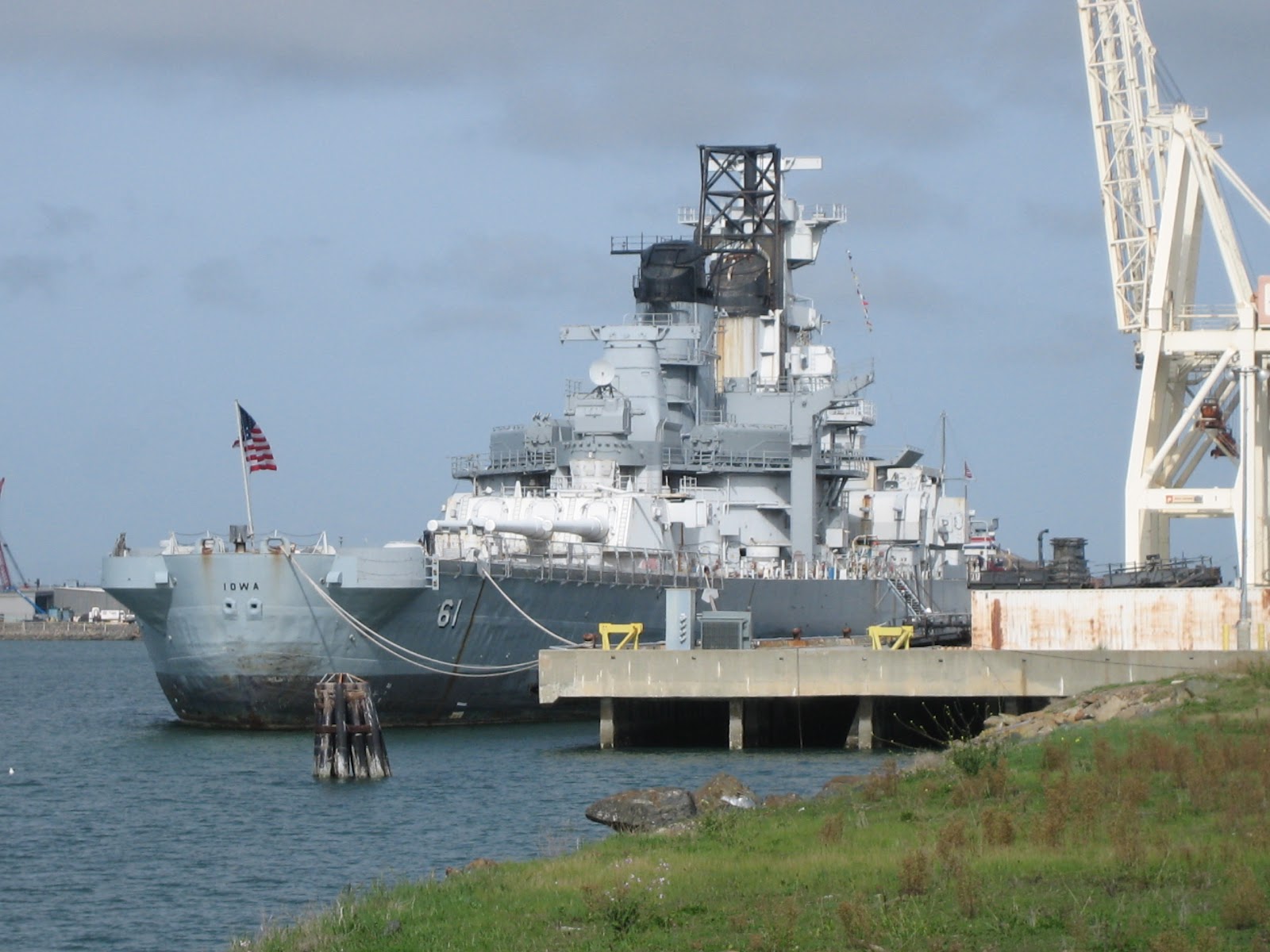 Out of box failure... Thank god for coffee...: Visiting the USS Iowa