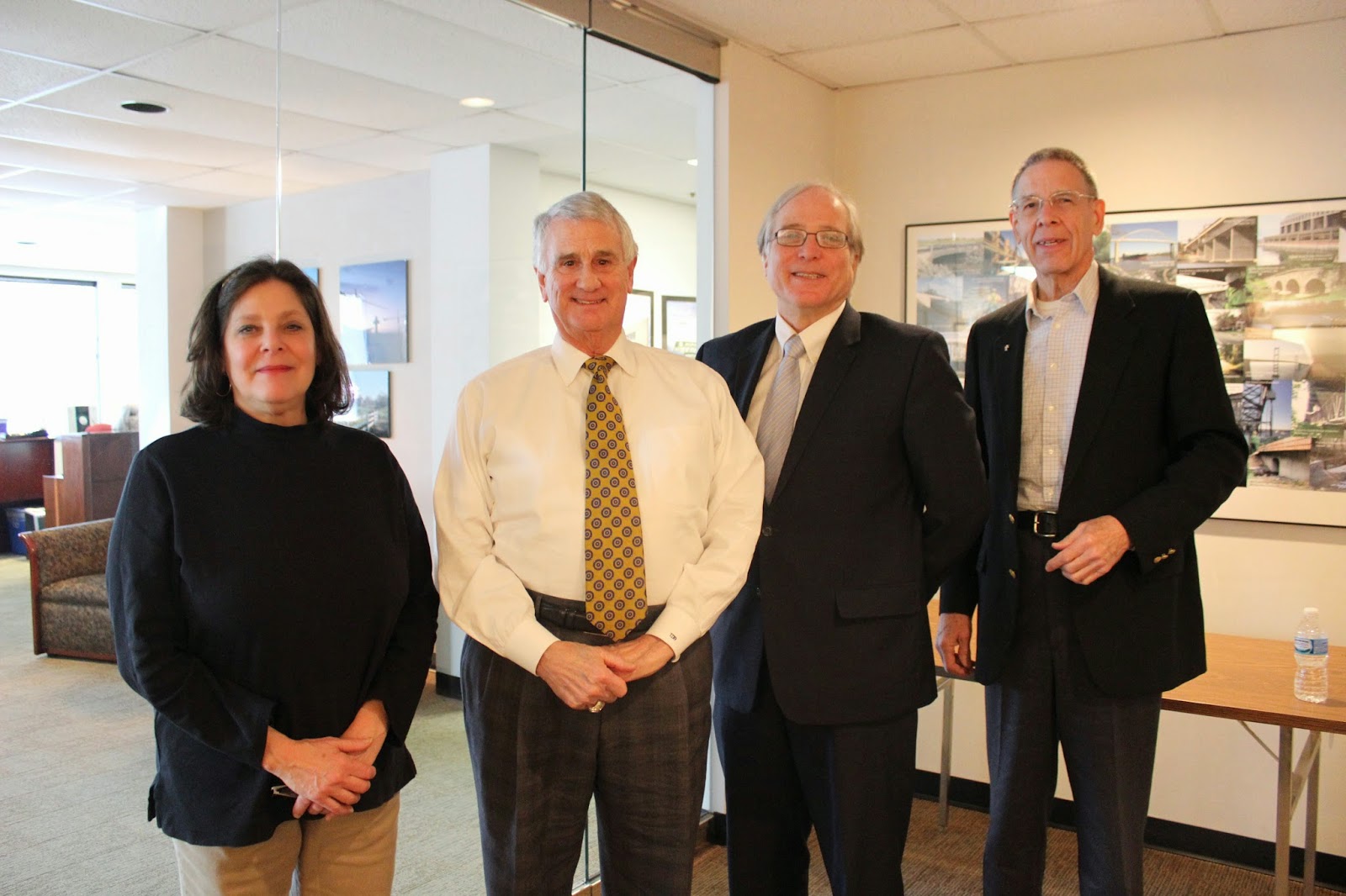 Fairfax Library Advocates: Fairfax Library Advocates Meet with Delegate ...