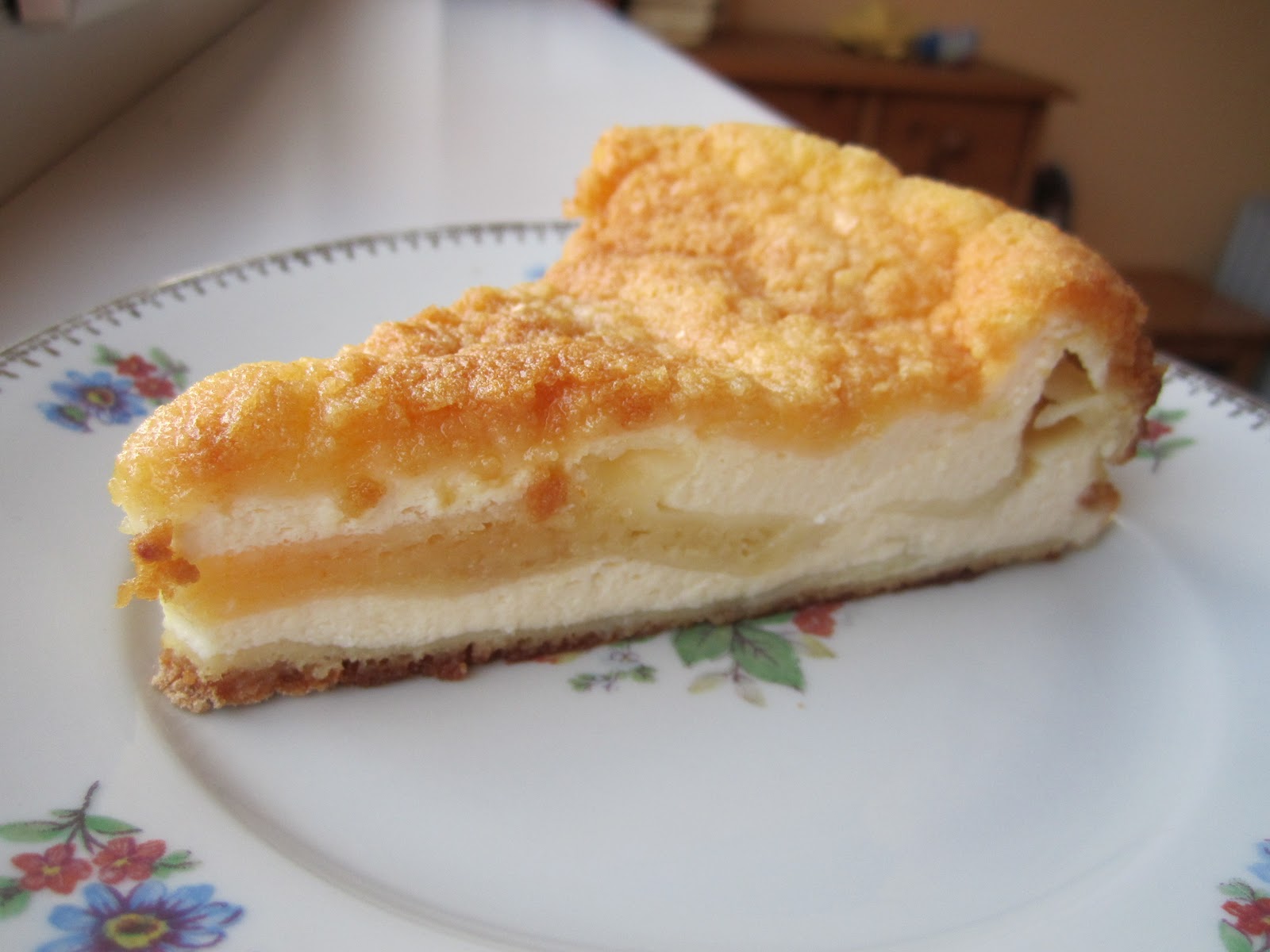 Gerly kokkab...: Kihiline kohupiimakook Juubeli tordipulbriga