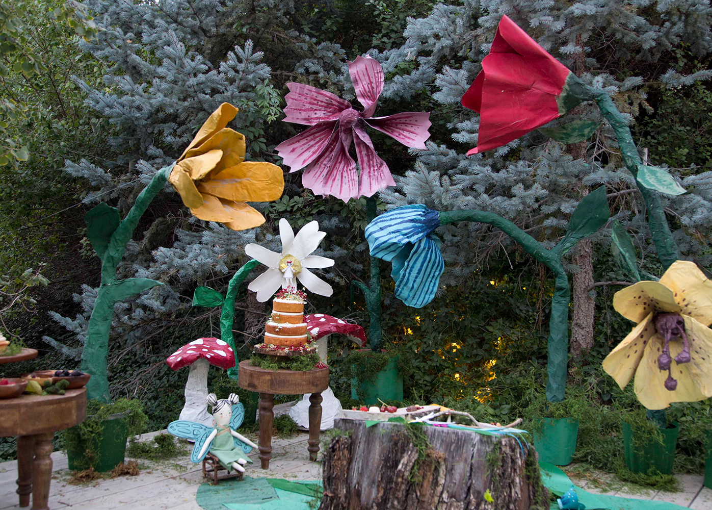 Tina's handicraft : how to do PAPIER MACHE FLOWERS