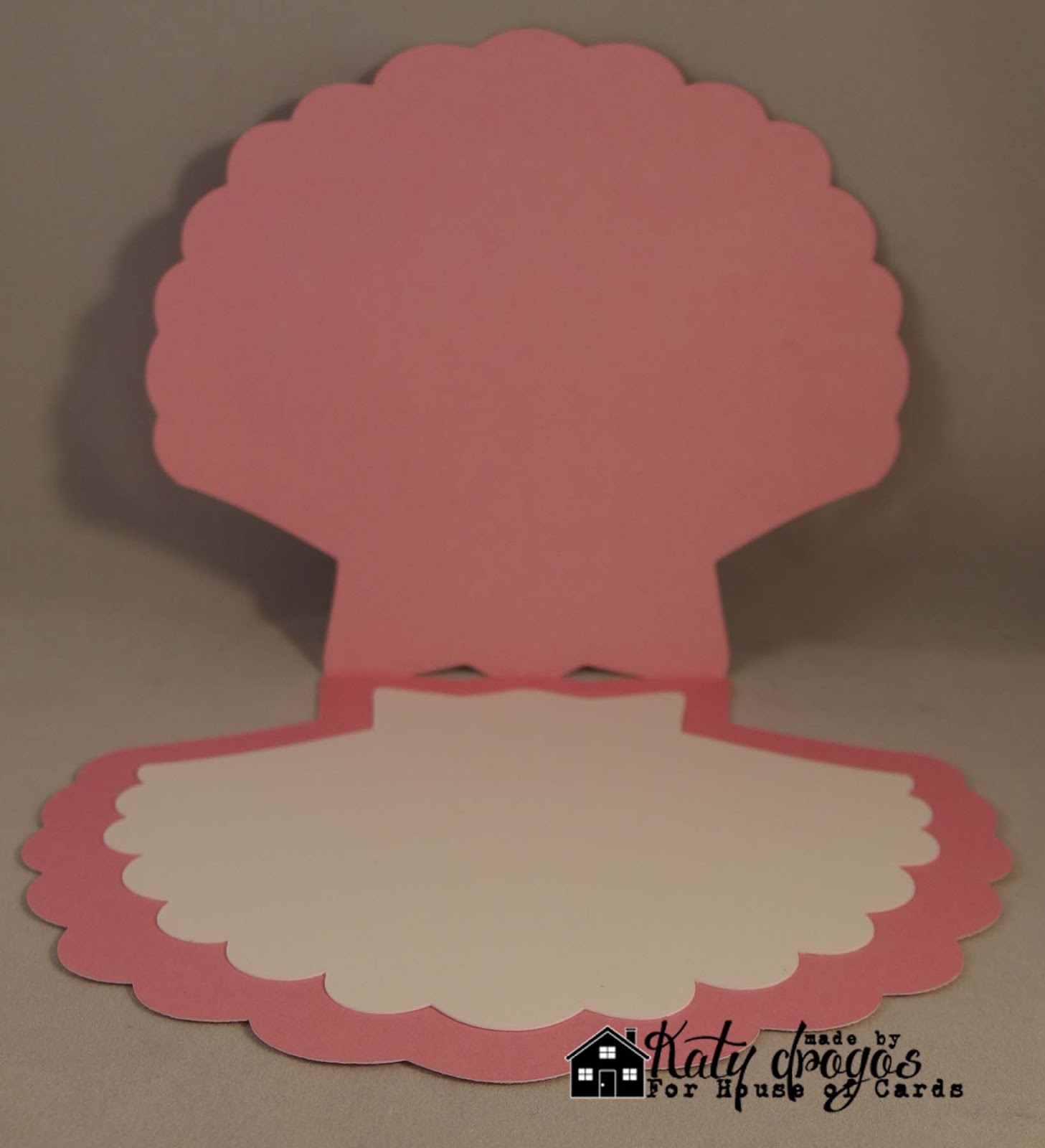 I like to cut and paste: HOC: Shaped Cards