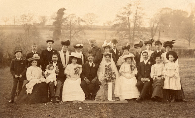 Amazing Vintage Wedding Photos in the Edwardian Era ~ Vintage Everyday