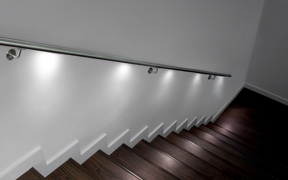 PROGETTAZIONE E ARREDO IN 3D: ILLUMINAZIONE SCALE