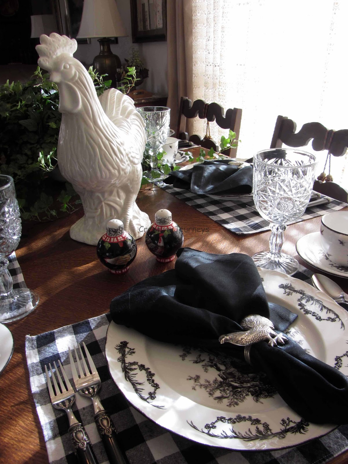 Creative Journeys: Crowing Rooster Tablescape and a winner announced!