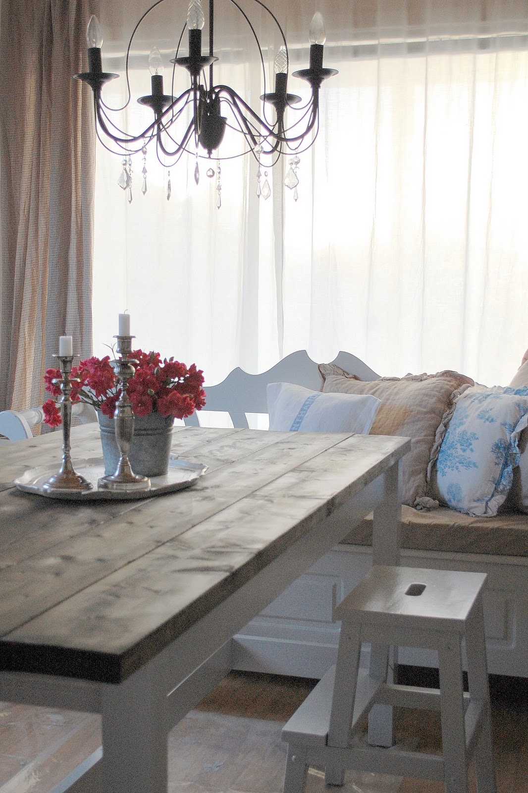 WHITE AS LINEN: farm house table