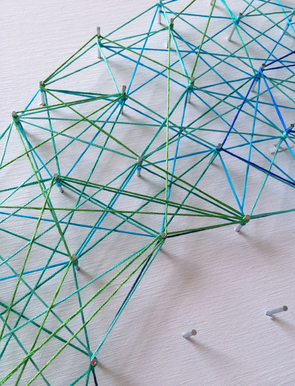 signed by tina: Ombre String Art...