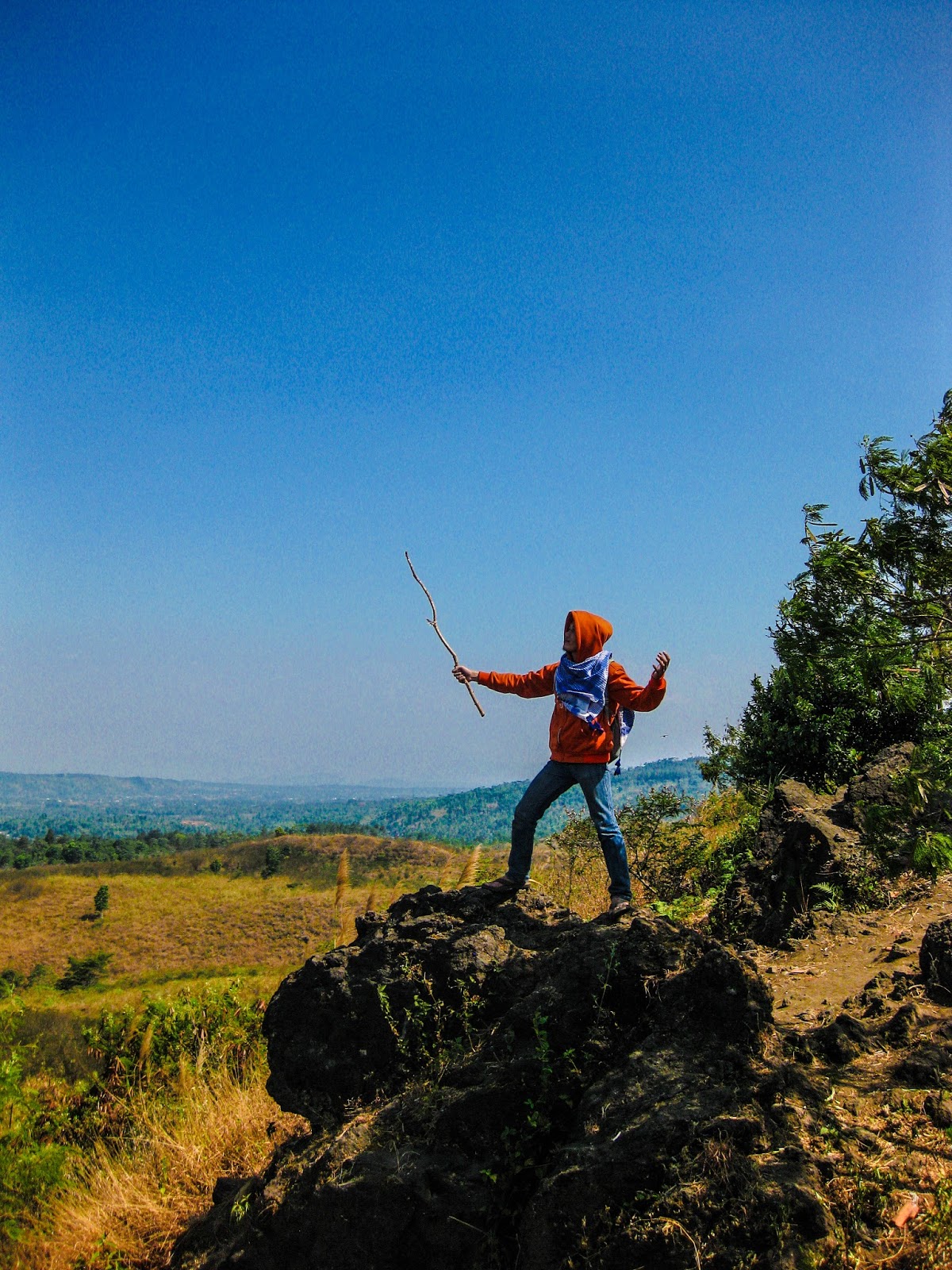 Wisata Petualangan Bukit Lambosir | fauzi_prima