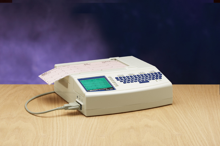 CARDIOLOGIA: ELECTROCARDIOGRAFO MORTARA