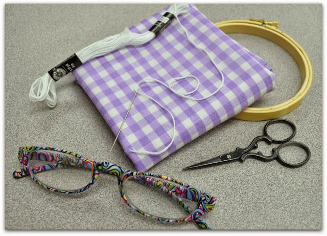 .Quiltscapes.: Hand Stitchery: Chicken Scratch Embroidery!