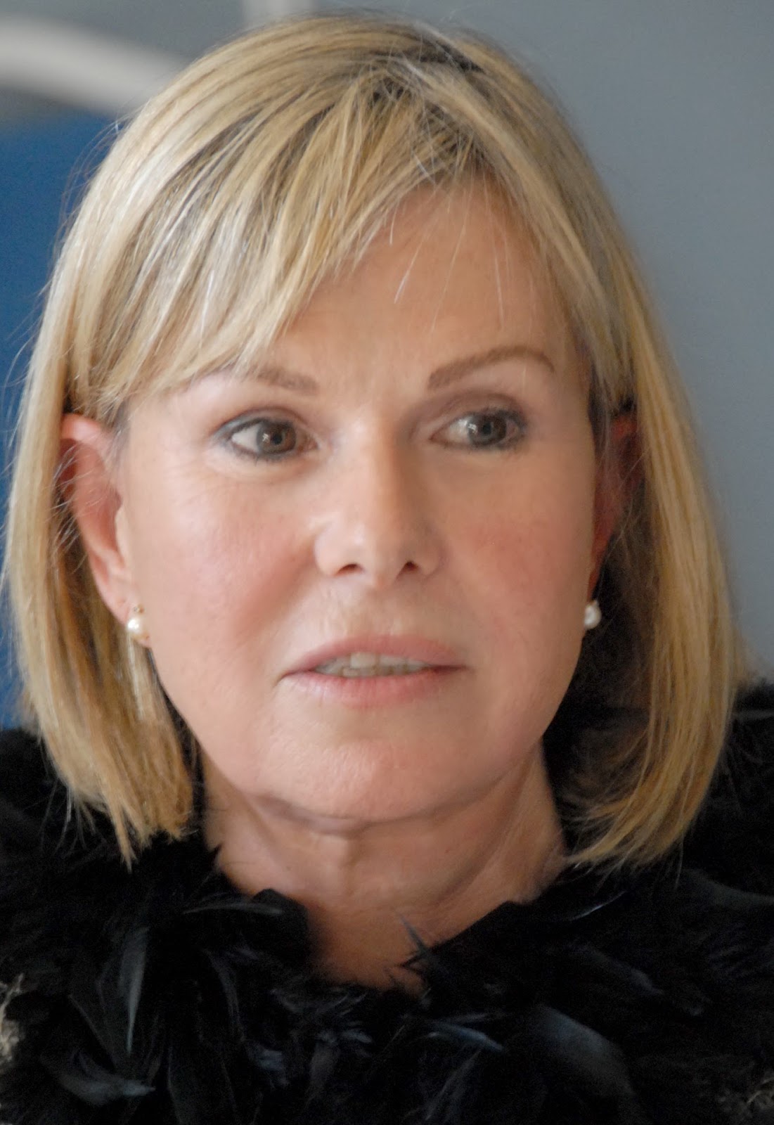 TERCERA PÁGINA: 11/01/12