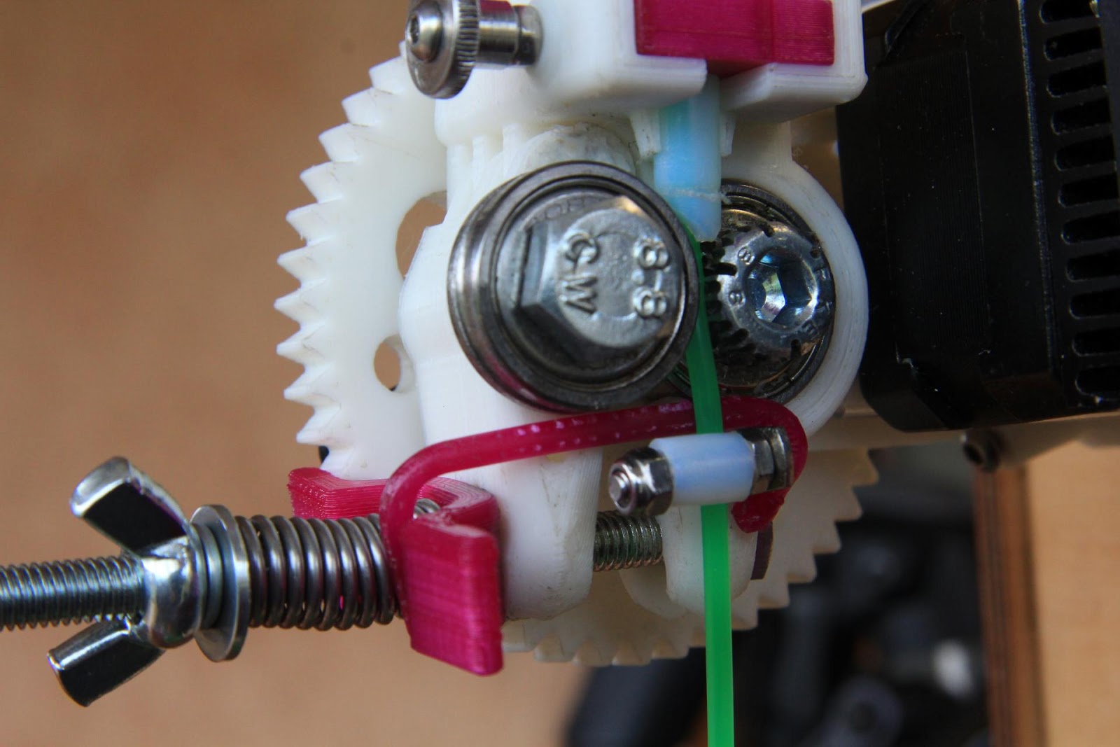 3D printer improvements: 3D printing with cheap Nylon trimmer line/string