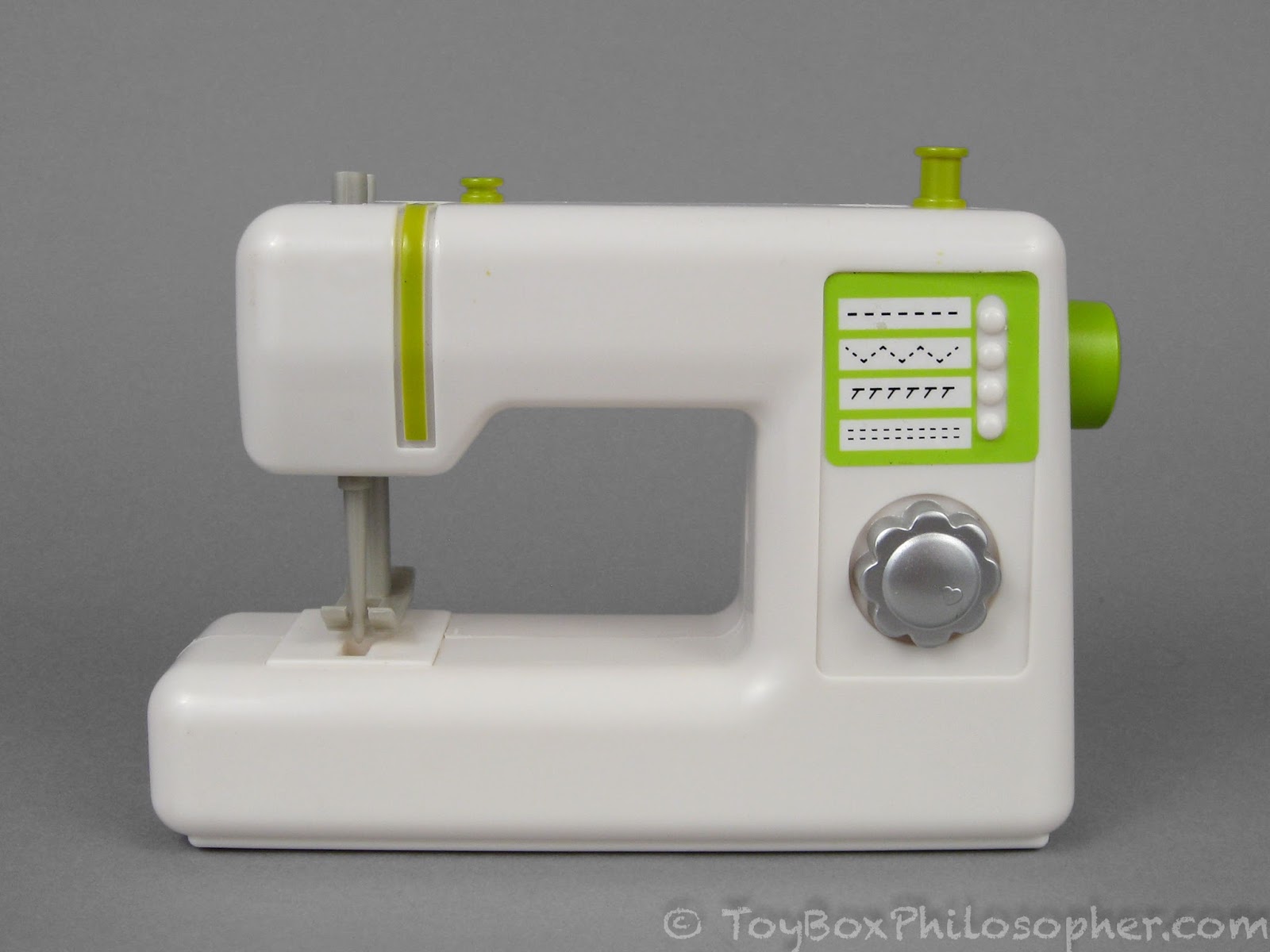 More Our Generation Accessories (Featuring Maru and Friends Mini Pals ...