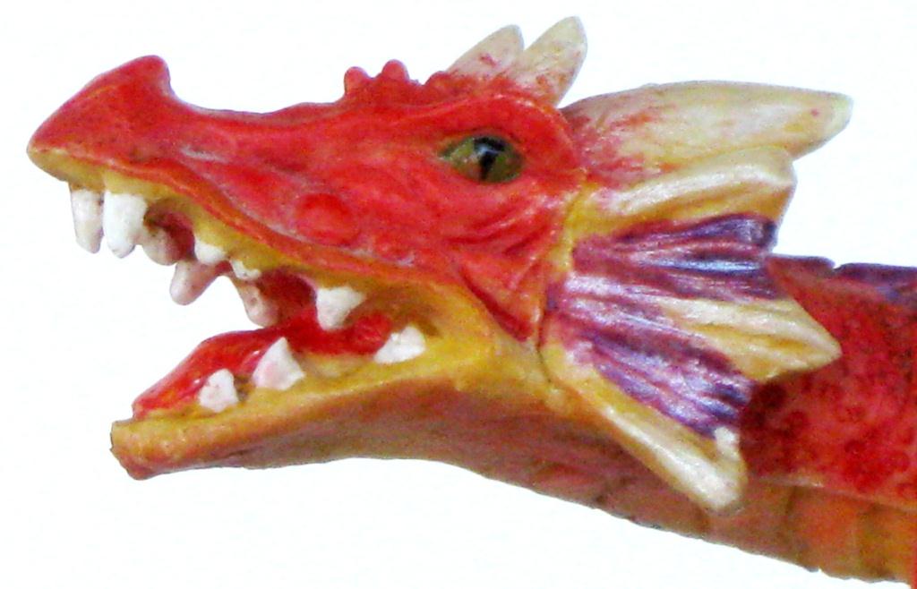 Toys and Stuff: Summit Collection Dragon