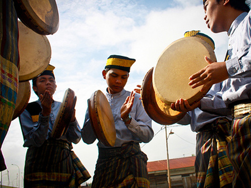 ARKIB ANGKER NEGARA: PALUAN - Fahmi Hassan