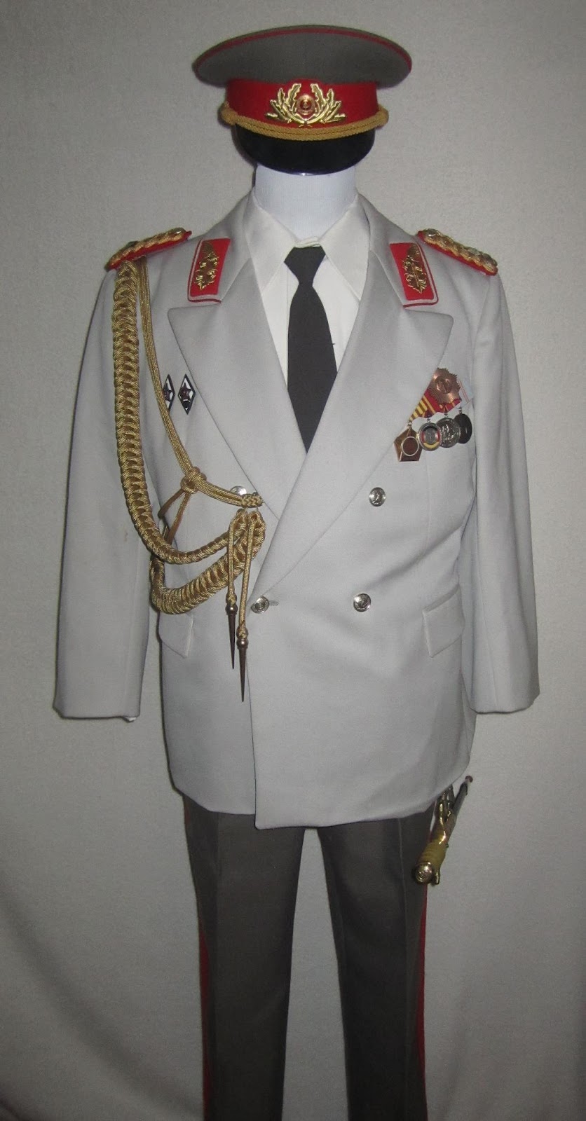Uniformen der DDR: NVA Generalleutnant Landstreitkräfte großer ...