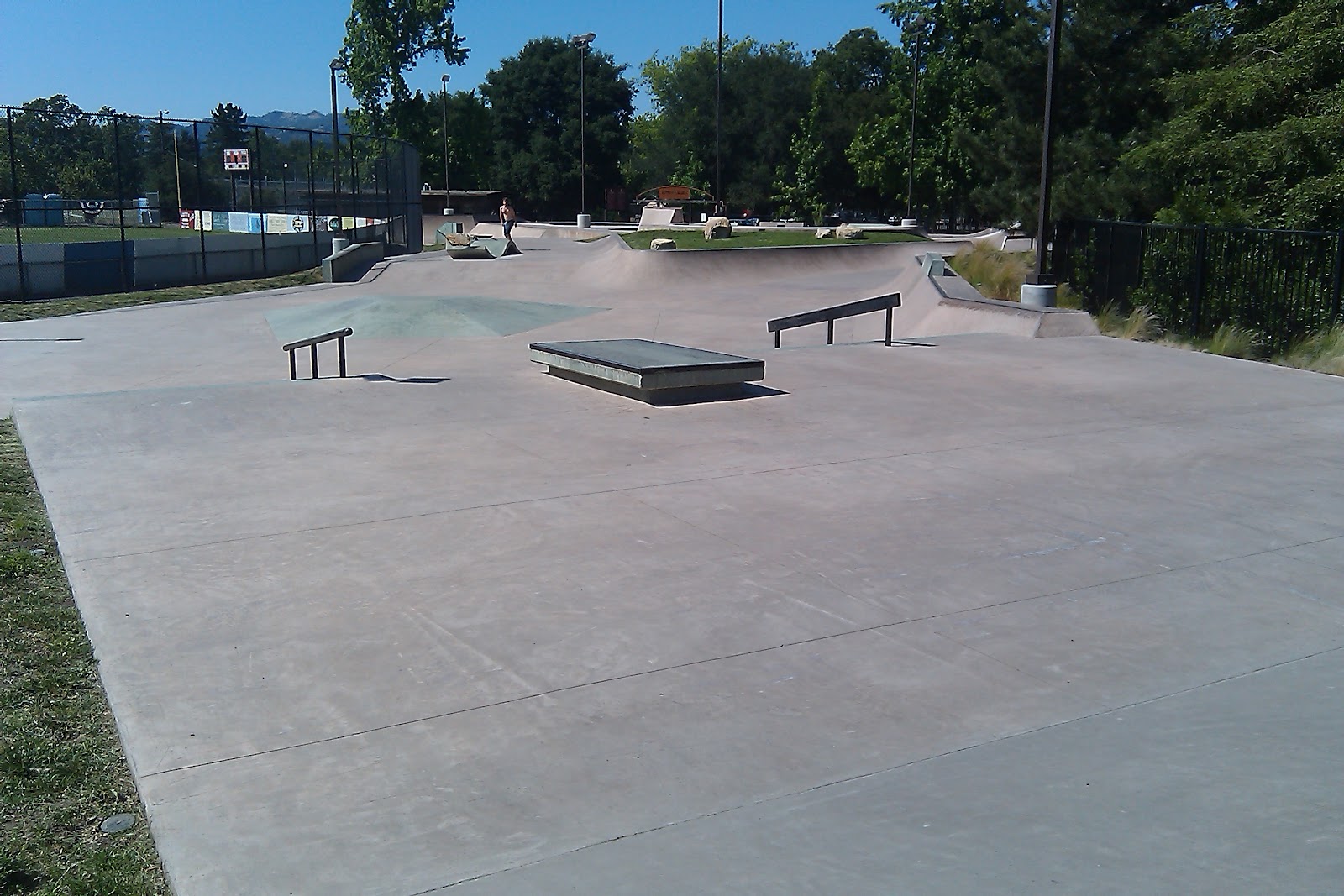 Tim's blog: St Helena Skatepark, Napa Valley, CA
