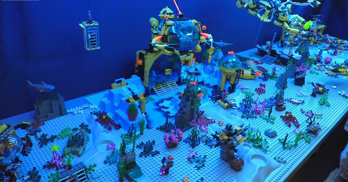 Expanded LEGO deep sea exploration display!