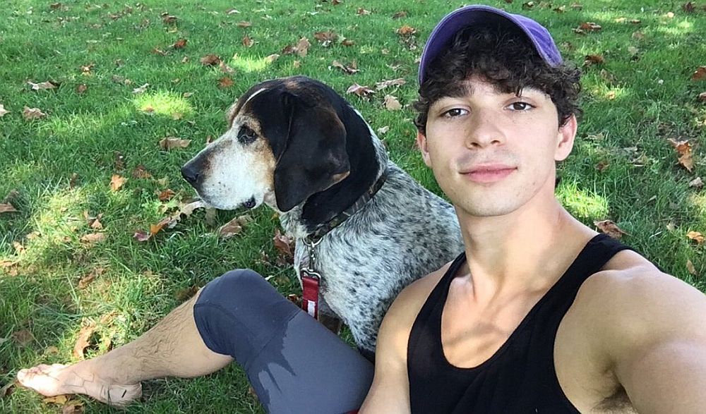 Favorite Hunks & Other Things: Isaac Cole Powell: Highlight