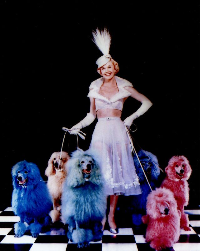 30 Wonderful Color Photographs of Doris Day, America’s Box-Office ...
