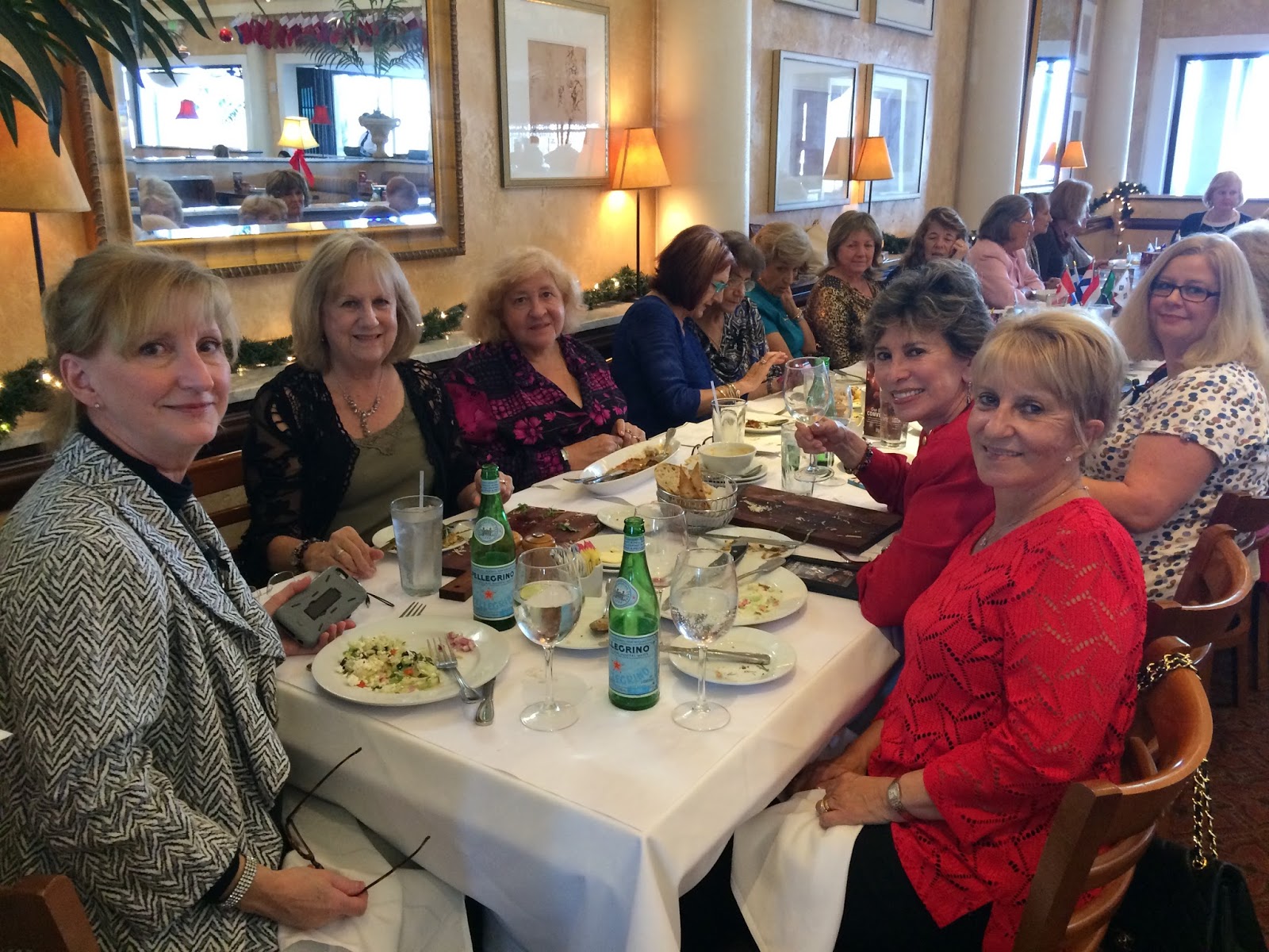The Ladies' International Luncheon Club